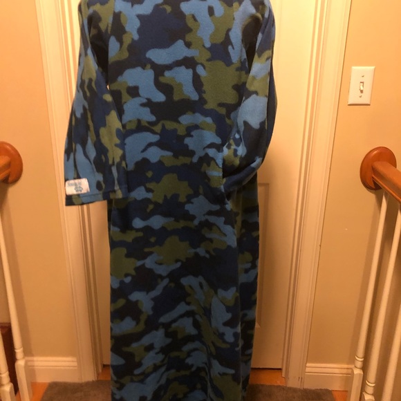 Snuggies | Pajamas | Snuggies For Kids Blue Light Blue And Green | Poshmark